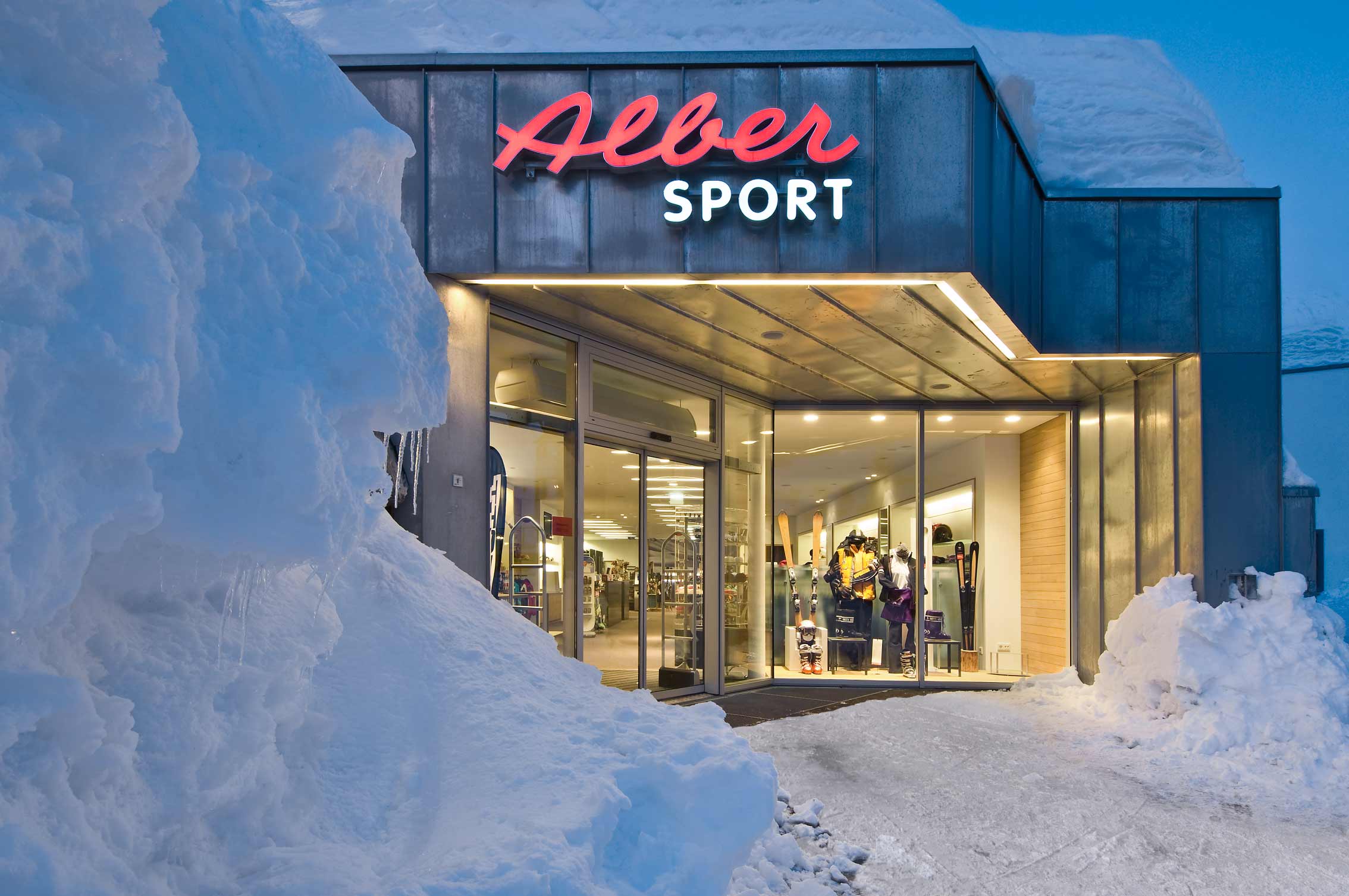 Alber Sport Service Arlberg: ski rental, boot fitting, ski service, depot